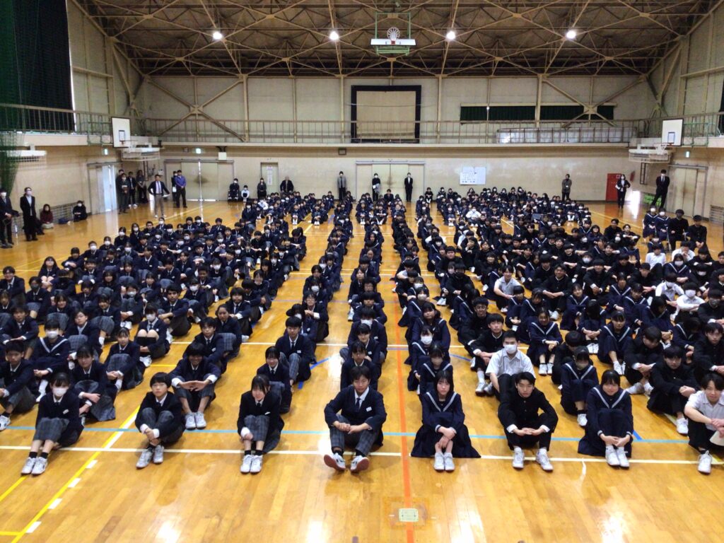 R7 2学期終業式 | 別府市立中部中学校
